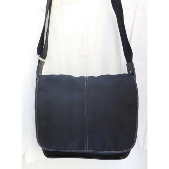 Levenger | Bags | Levenger Black Nylon Leather Trim Messenger Laptop ...